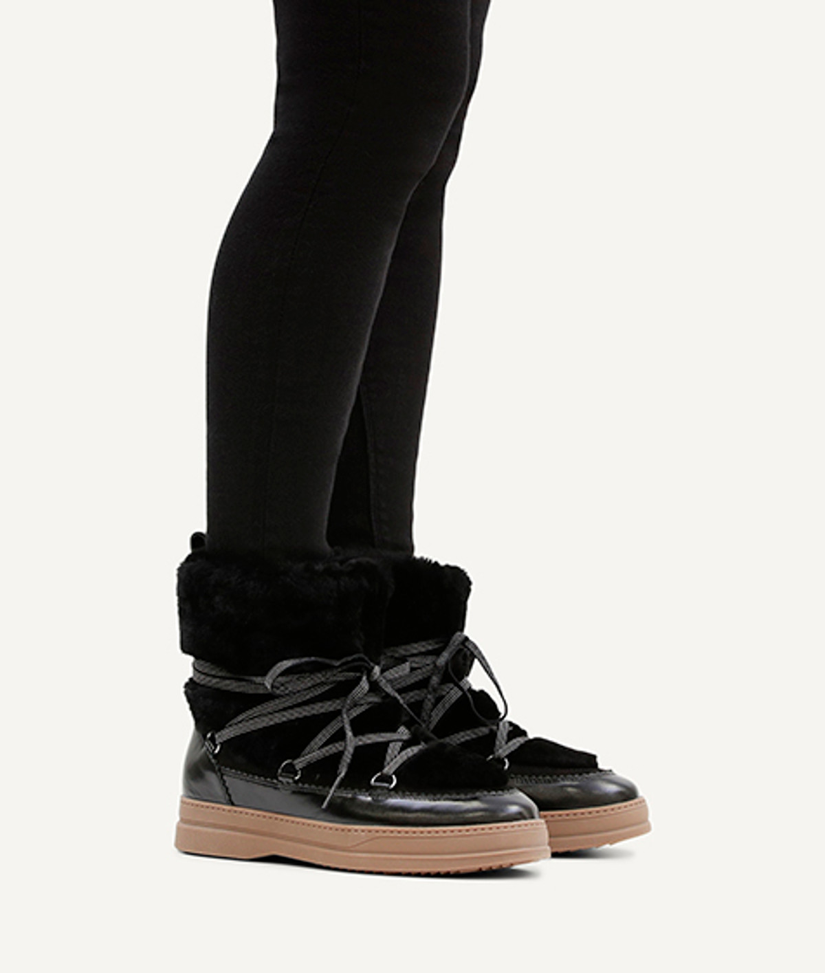 Peter Kaiser 76230 019 Lace-up boots in black buy online